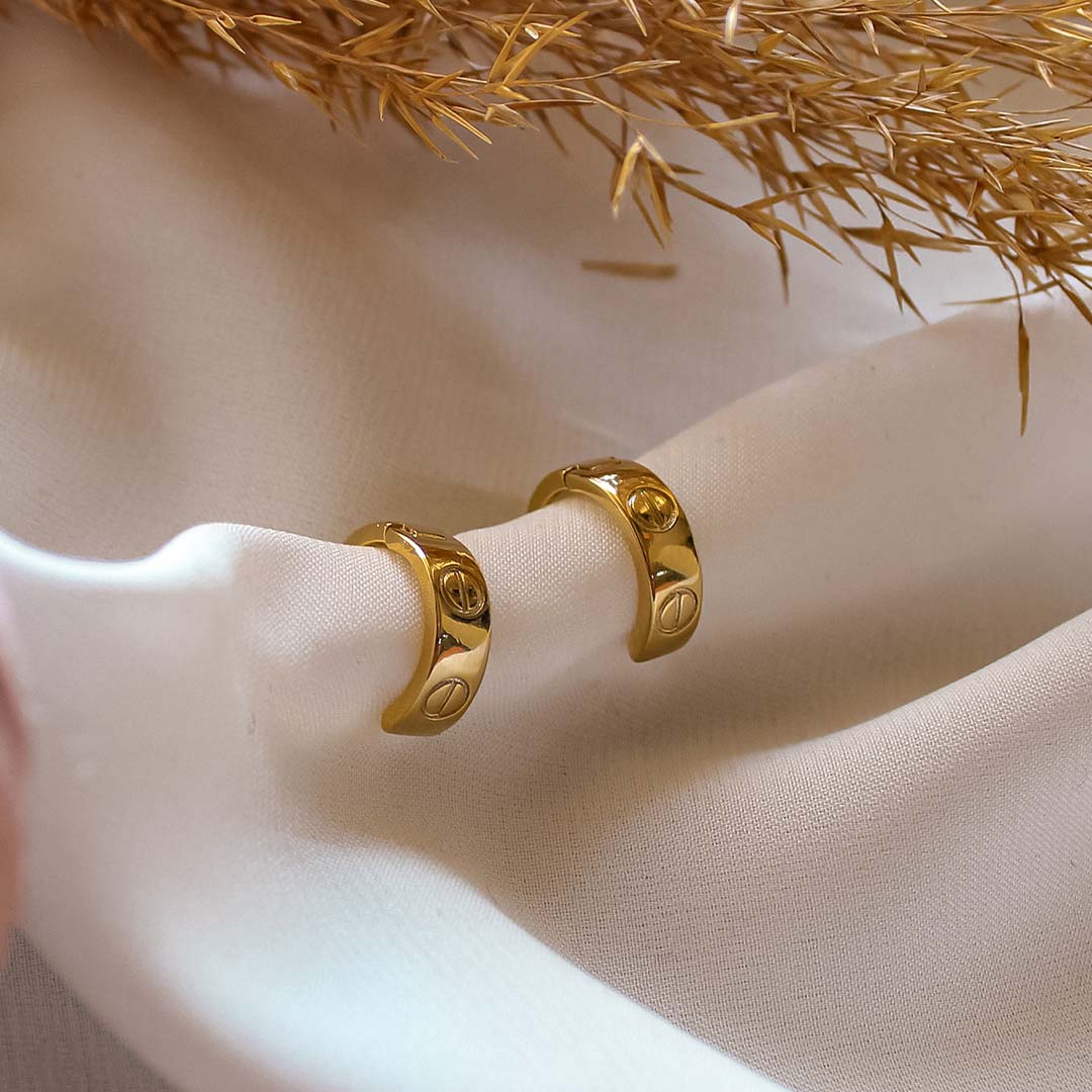 Cartier Gold Plated Silver925 Little Hoops – Queensgate.gr